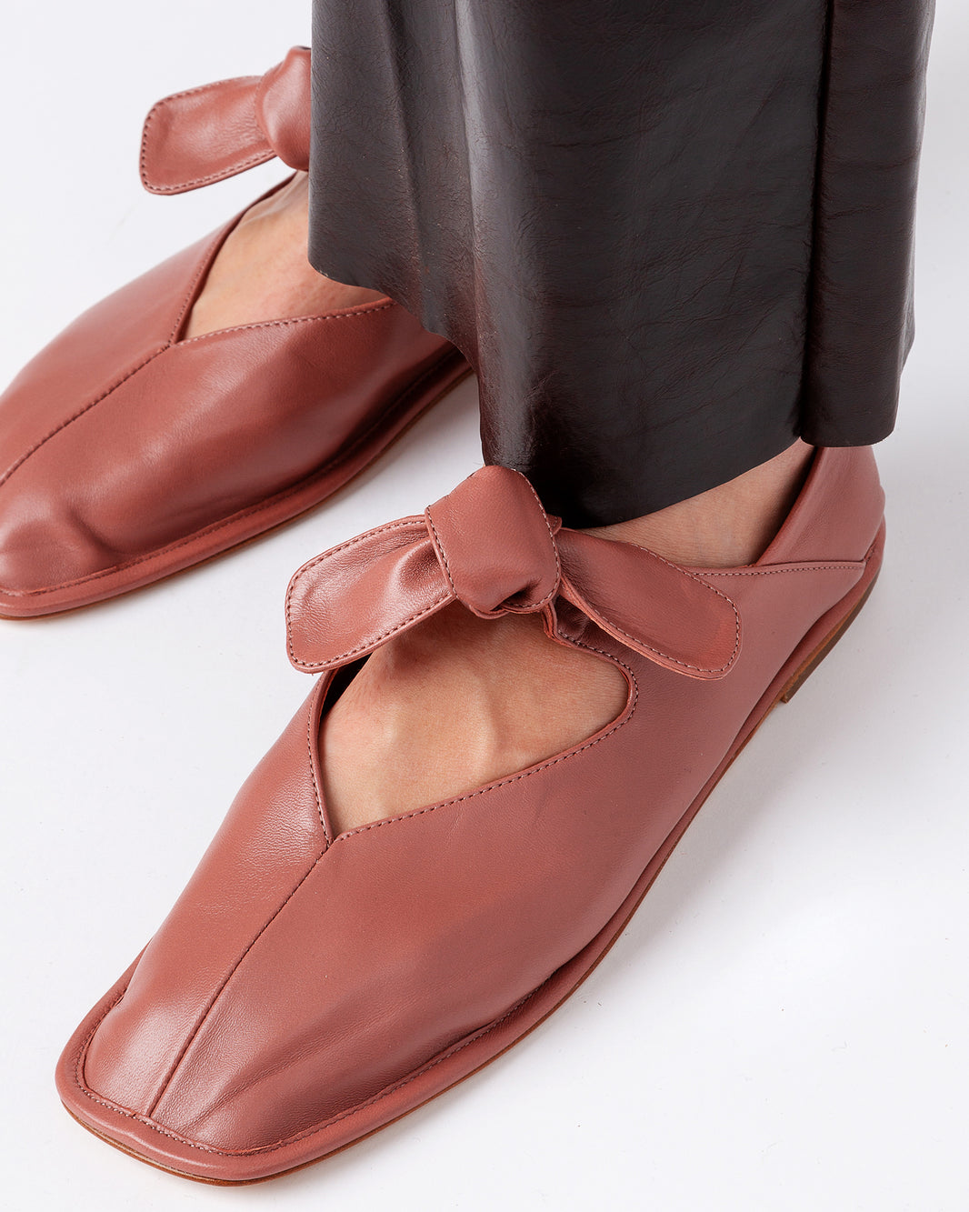 Soft shoes#N# – Hereu Studio