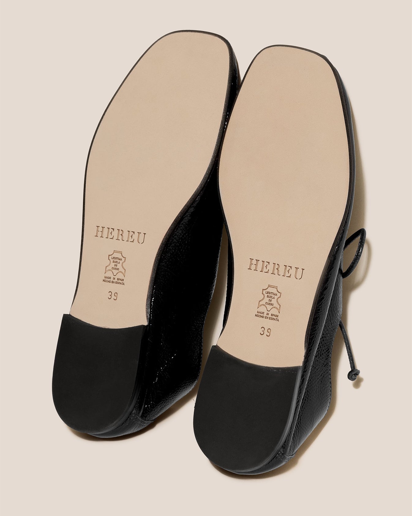 PLEGADA CRINKLED GLOSSY - Deconstructed Lace-up Shoe – Hereu Studio